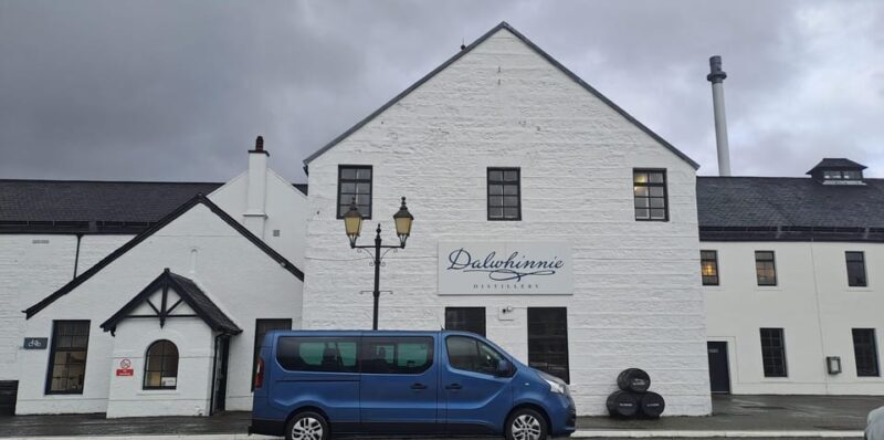 Day tour of Scotland Highlights - Loch Lomond and Luss: Tranquil Waters and Village Charm