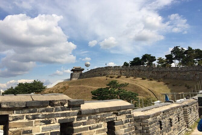 Day Tour of Suwon Hwaseong Fortress Starfield Waujeongsa Temple - In-Depth Look at Each Stop