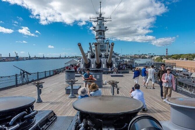 Day Tour Pearl Harbor USS AZ Memorial and Battleship Missouri - Key Points