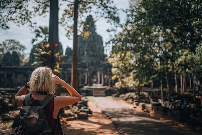 Day Tour to Discover the Temples and Terraces of Angkor - Transportation and Group Size