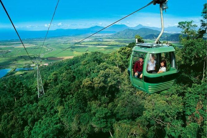 Day Tour to Paronella Park, Lake Barrine and Millaa Millaa Falls - Paronella Park: Fairy-tale Castles in the Rainforest
