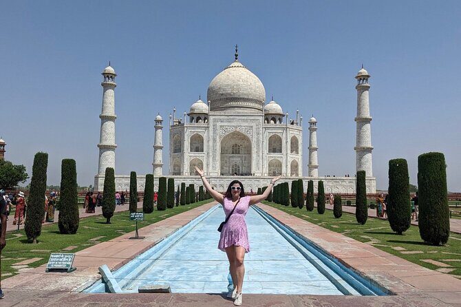 Day Tour To Taj Mahal For Solo Female Traveler with 100% Safety - The Itinerary Breakdown: What to Expect