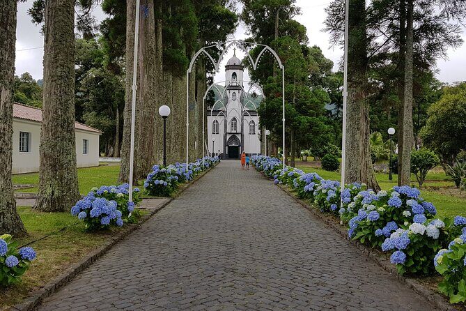 Day tour to the amazing Sete Cidades - A Deep Dive into the Tour Experience