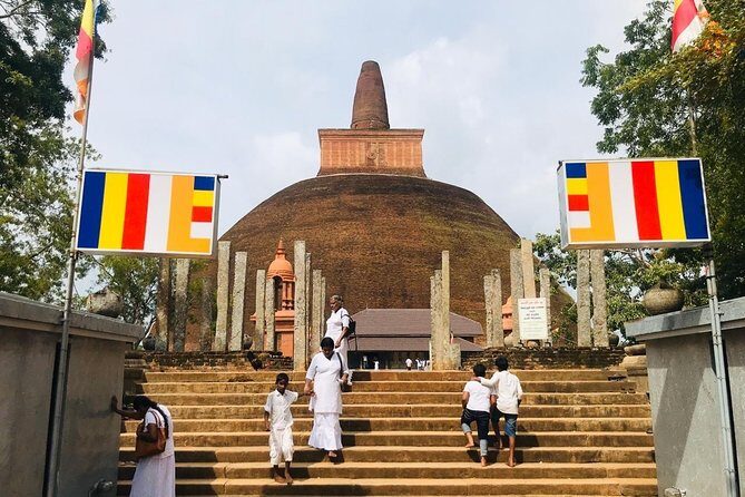 Day tour trips from Anuradhapura to multiple cities as your choice - Itinerary Breakdown: What You Can Expect
