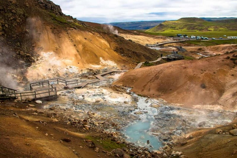 Day Trek to Seltun: Smoky Mountains and Lakes - moderate - A Complete Look at the Reykjanes Day Trek