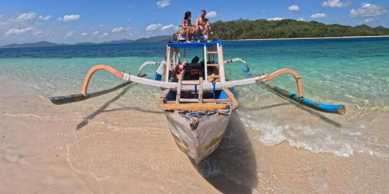 Day Trip 5 Secret Giilis in West South of Lombok - An In-Depth Look at the Lombok Secret Gili Islands Tour