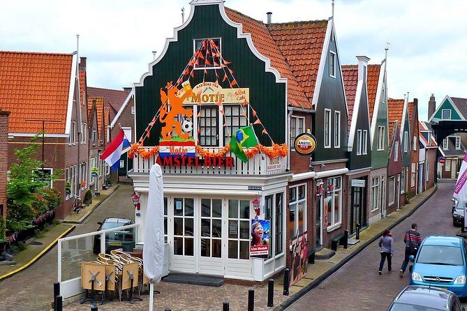 Day Trip from Amsterdam to Zaanse Schans Windmills and Volendam - FAQ