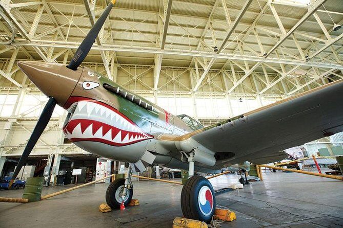 Day Trip from Kona to Oahu: Pearl Harbor WWII Heroes Adventure - Who Would Love This Tour?