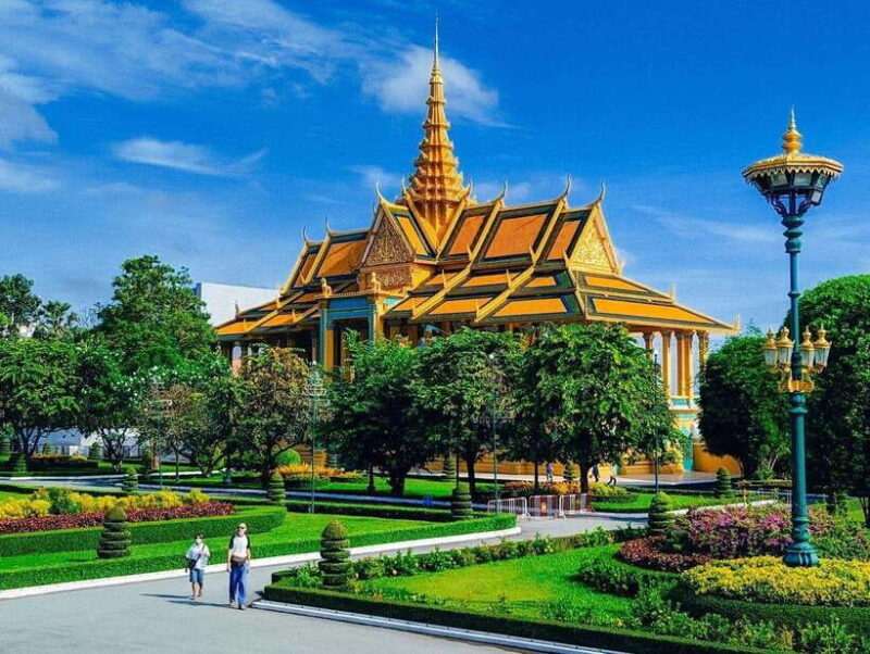 Day trip from Sihanoukville to Phnom Penh for Cruise Ship - Key Points