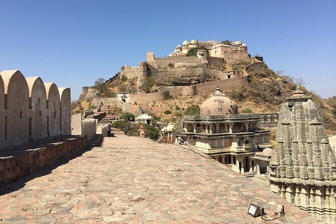 Day Trip from Udaipur to Kumbhalgarh Fort and Ranakpur - Key Points