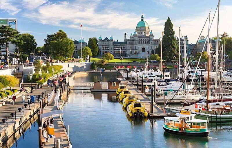 Day Trip from Vancouver to Victoria and Butchart Gardens - Final Thoughts: Who Is This Tour Best For?