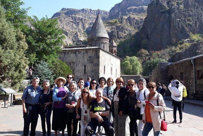 Day trip: Garni, Geghard, Symphony of Stones and Lavash baking - Stop 1: Charent’s Arch – A View Worth Waking Up For