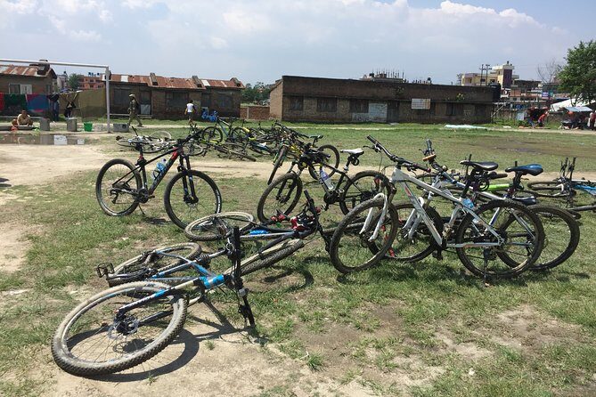Day Trip - Kathmandu Cycling Tour - Mountain Bike - A Close Look at the Details