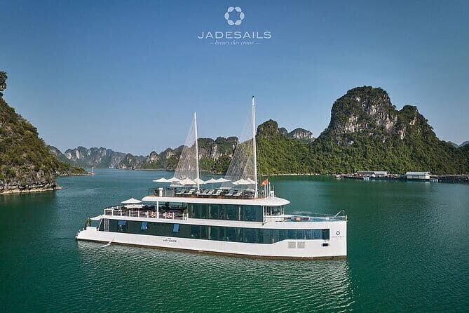 Day Trip - Luxury Experience in Ha Long Bay by Saquila Yacht - FAQ