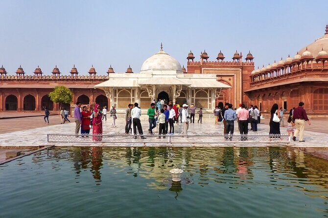 Day Trip of Fatehpur Sikri, Bird Sanctuary, Chand Baori from Agra - FAQ