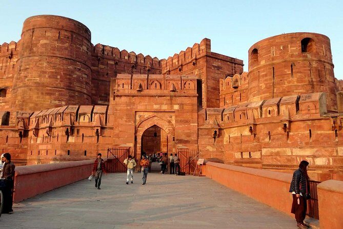 Day trip to Agar Taj Mahal with Fatehpur Sakri from Jaipur Includes Guide. - Fatehpur Sikri: A Glimpse into Mughal Grandeur