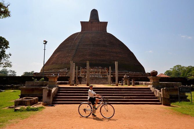 Day Trip To Anuradhapura Kingdom and Wilpattu Safari From Colombo - FAQs