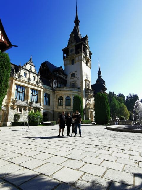 Day Trip to Bran Dracula's Castle and Peles Castle - What You Get for the Price