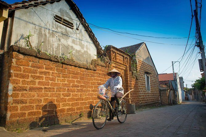 Day Trip to Duong Lam Ancient Village from Hanoi - Key Points