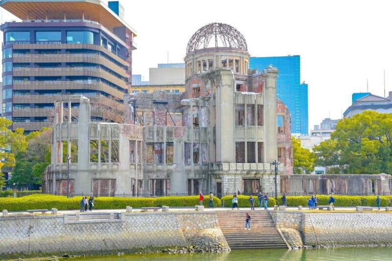 Day Trip to Hiroshima & Miyajima with Itsukushima Shrine - FAQ