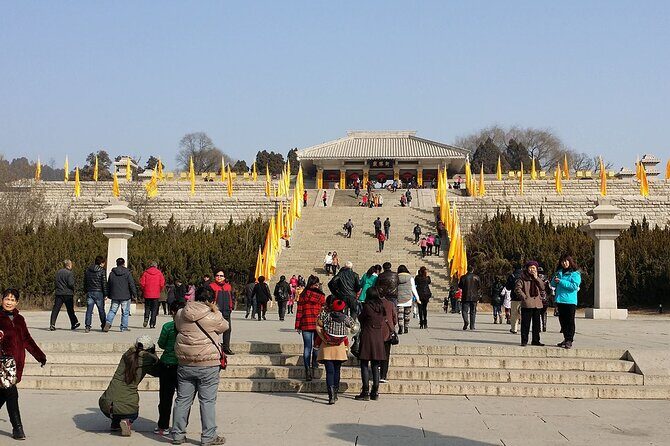 Day Trip to Hukou Waterfall and Huangdi Mausoleum - Exploring the Itinerary in Detail