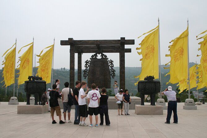 Day Trip to Hukou Waterfall and Huangdi Mausoleum - Why Choose This Tour?