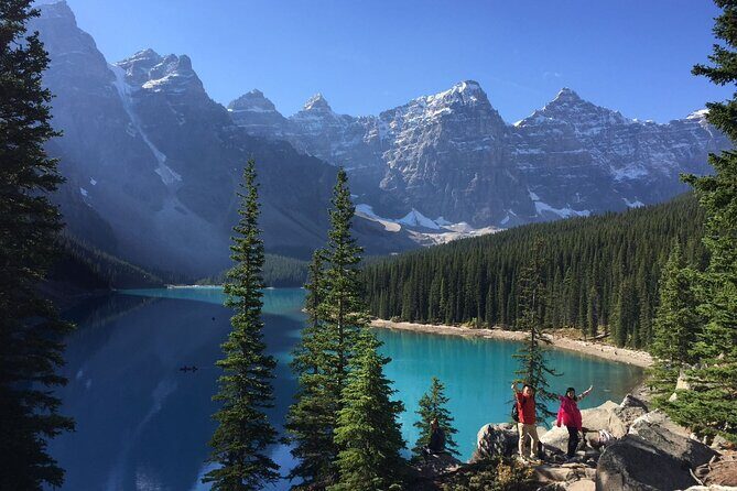 Day Trip to Lake Louise, Moraine Lake, Emerald Lake from Banff - Practical Tips
