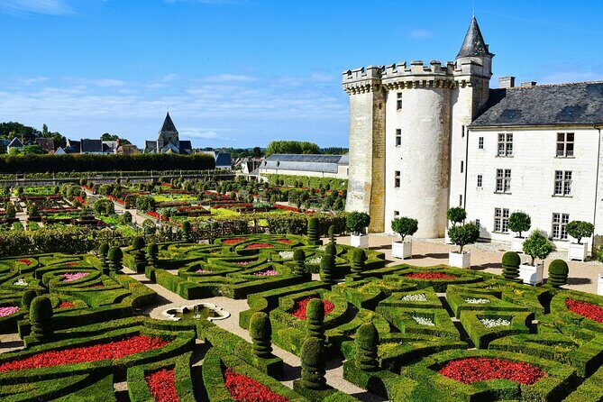 Day Trip to Loire Castles - Key Points