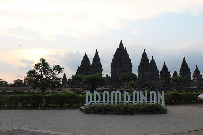 Day Trip to Merapi and Temples from Yogyakarta - FAQs about the Merapi and Temple Day Tour