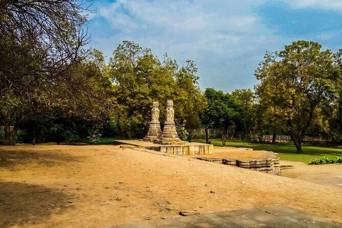 Day Trip to Modhera & Patan City (Guided Sightseeing Tour from Ahmedabad) - Who Will Enjoy This Tour?
