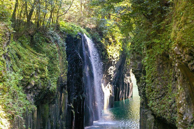 Day Trip to Mythical "Takachiho" from Fukuoka by PRIVATE MiniBUS - Afternoon: Sacred and Mysterious