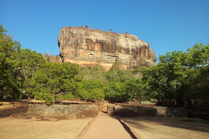 Day Trip to Sigiriya & Dambulla (All-Inclusive) - A Day With History, Culture, and Flavors