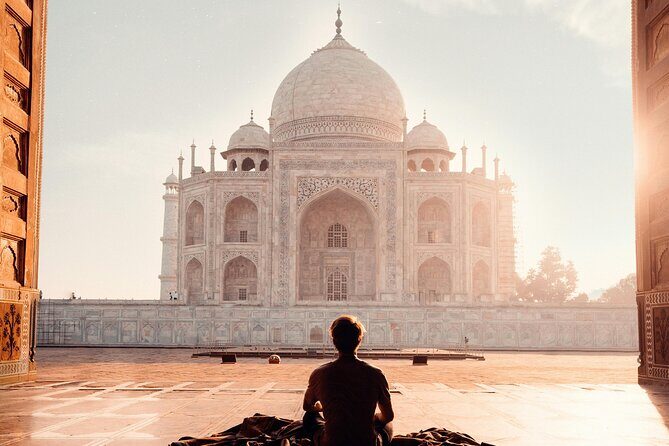 Day Trip to Taj Mahal and Agra from Chennai with Both Side Commercial Flights - Key Points