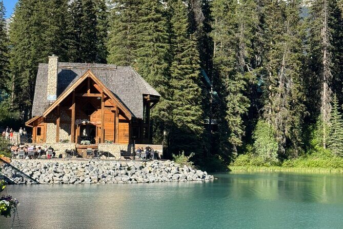 Day Trip to Takakkaw Falls Emerald Lake Natural Bridge Banff - What Makes This Tour Stand Out?