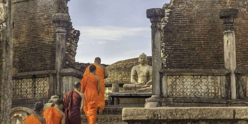 Day Trip to the Ancient Capital of Polonnaruwa From Colombo - Exploring the Ruins of Polonnaruwa: A Journey Back in Time from Colombo