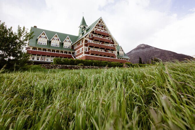Day Trip to Waterton Lakes NP,Prince of Wales Hotel from Calgary - Key Points