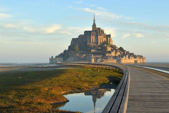 Day Trip with a local driver Mont Saint Michel from Saint Malo 6h - Who It’s Best For