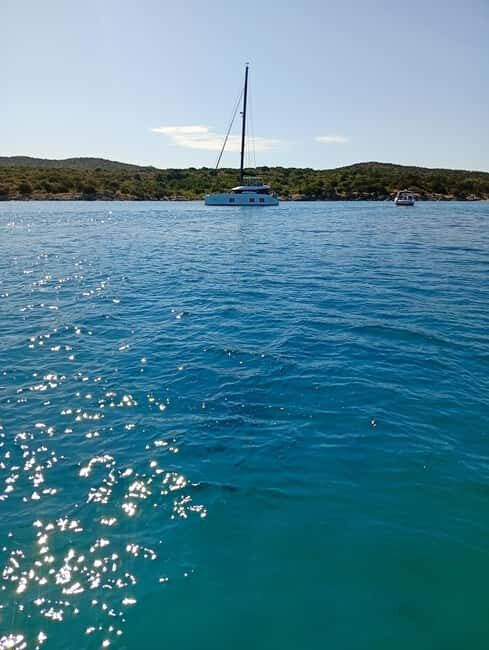 Day trips by dinghy to Capo Figari and Figarolo - Who will love this tour?