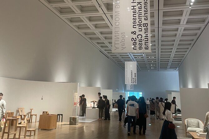 Daytime Roppongi Walk, Art, Food and Views with a Local - Authenticity and Local Insights