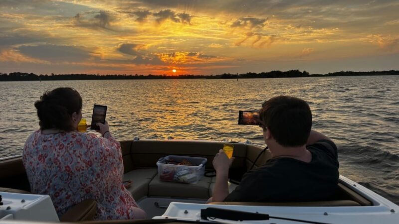 Daytona Beach: Small Group Champagne Sunset Cruise - What the Reviews Tell Us