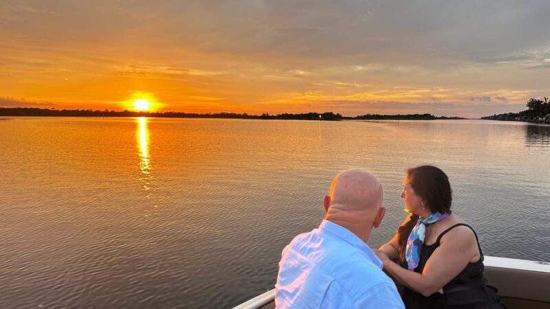 Daytona Beach: Small Group Champagne Sunset Cruise - FAQ