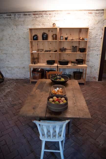 DC: Civil War & Lincoln Walking Tour with Petersen House - The Sum Up