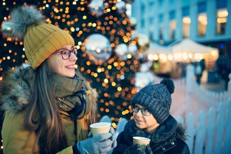 DC: Downtown Ultimate Holiday Walking Tour with Hot Cocoa - What to Expect: Practical Details