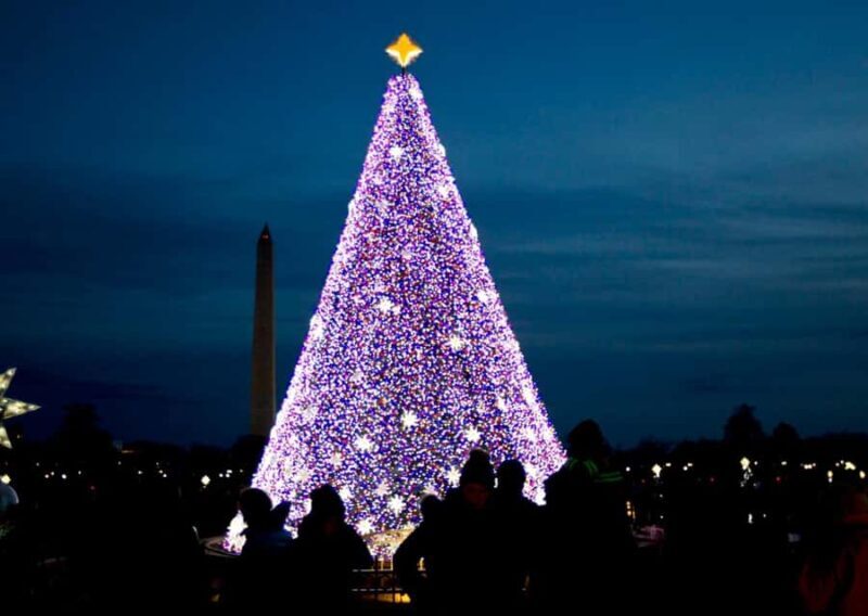 DC: Downtown Ultimate Holiday Walking Tour with Hot Cocoa - FAQs
