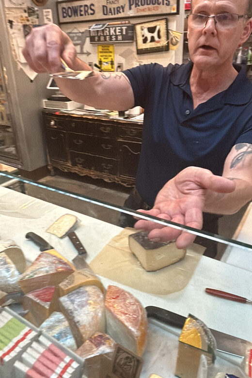 DC: Eastern Market Eats Food Tour (5 Food Stops + Dessert) - The Experience in Detail