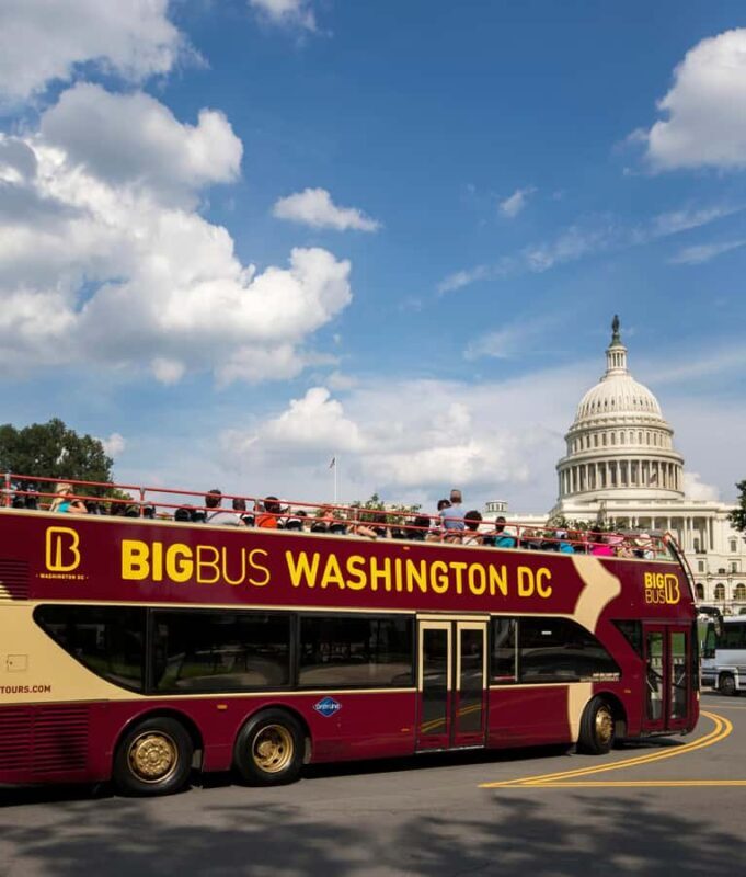 DC: Hop-on Hop-off Sightseeing Tour with 18 Convenient Stops - An Honest Look at the Experience