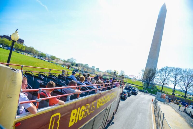 DC: Hop-On Hop-Off with 17 Stops plus Arlington Walking Tour - The Value of the Tour