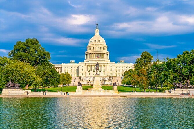 DC Monuments and Memorials Tour Day Tour - Transportation and Comfort