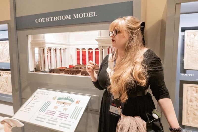 DC: Supreme Court, Folger, Library of Congress & US Capitol - An In-Depth Look at the Itinerary