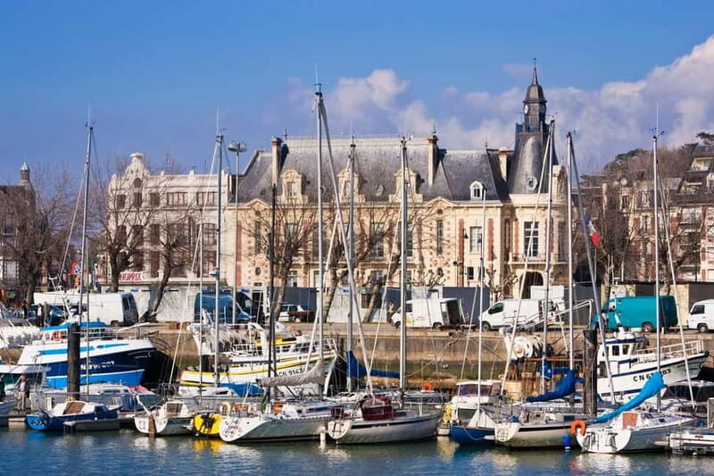 Deauville Rouen Honfleur: private round tour from Le Havre - Key Points